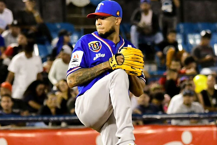 Beisbol venezolano: Impecable actuación de Ariel Miranda - Momento ...